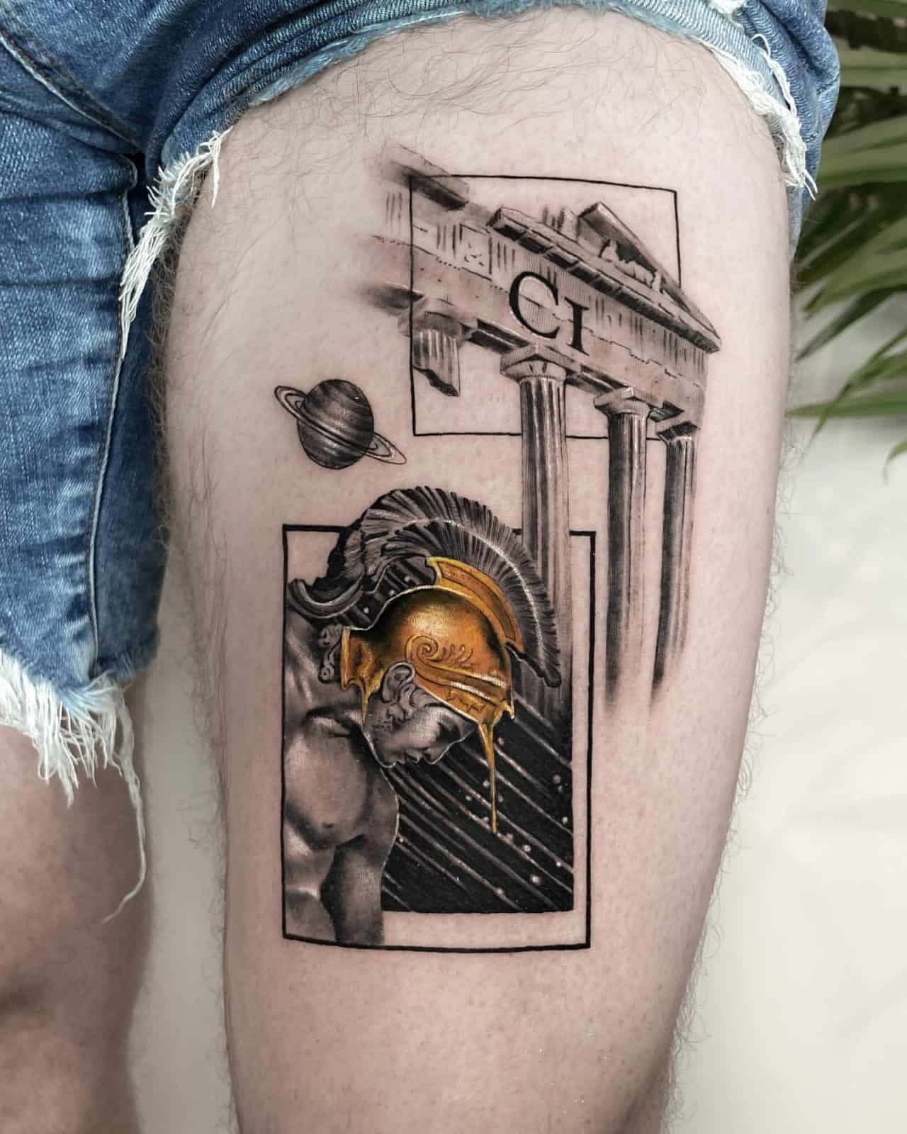 40 Awesome Thigh Tattoo Ideas for Men & Women in 2024