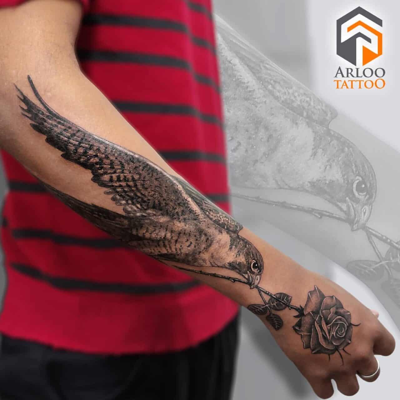 50 Amazing Hawk Tattoo Ideas for Men & Women in 2024