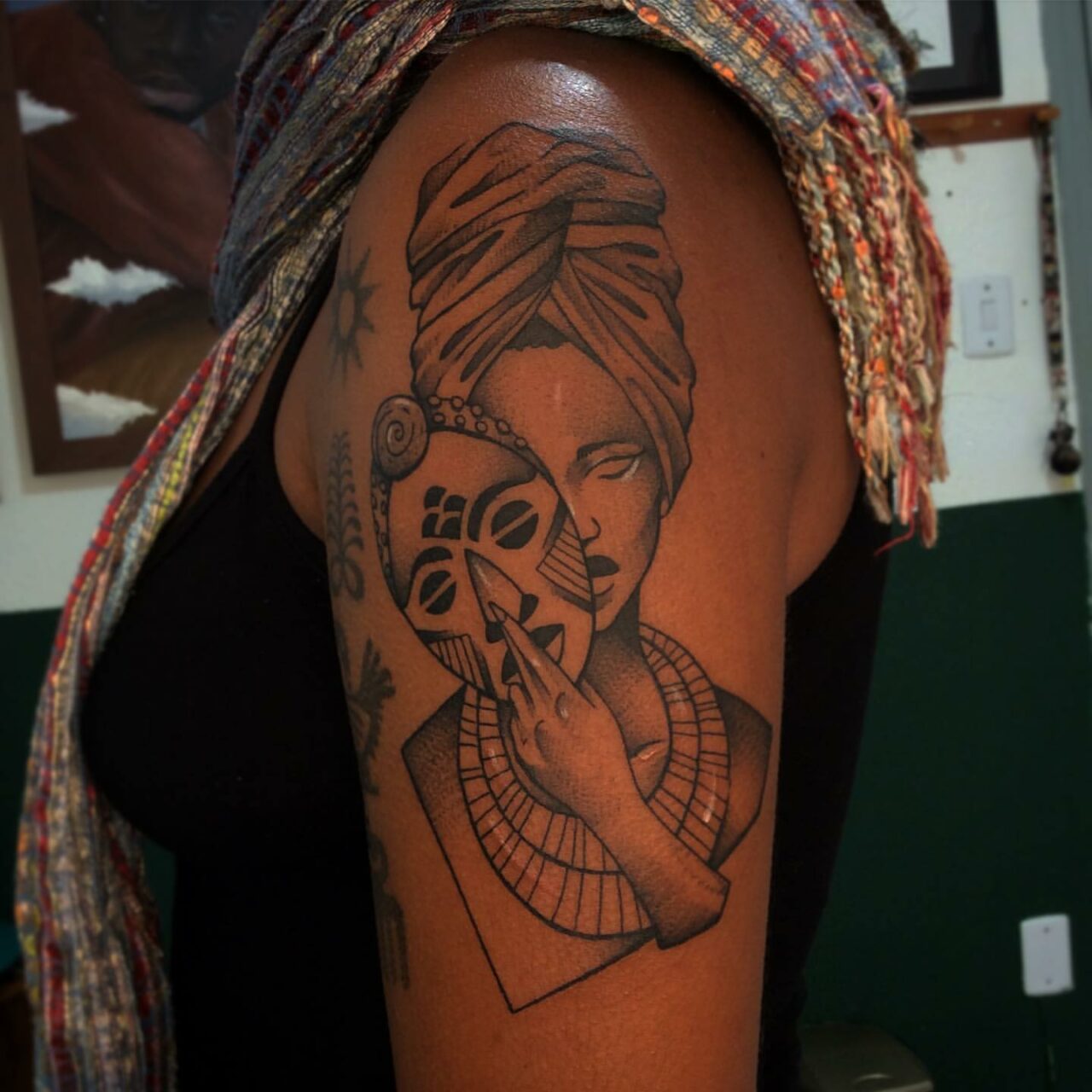 33 Beautiful Tattoo Ideas for People With Darker Skin (Black Skin/Brown ...