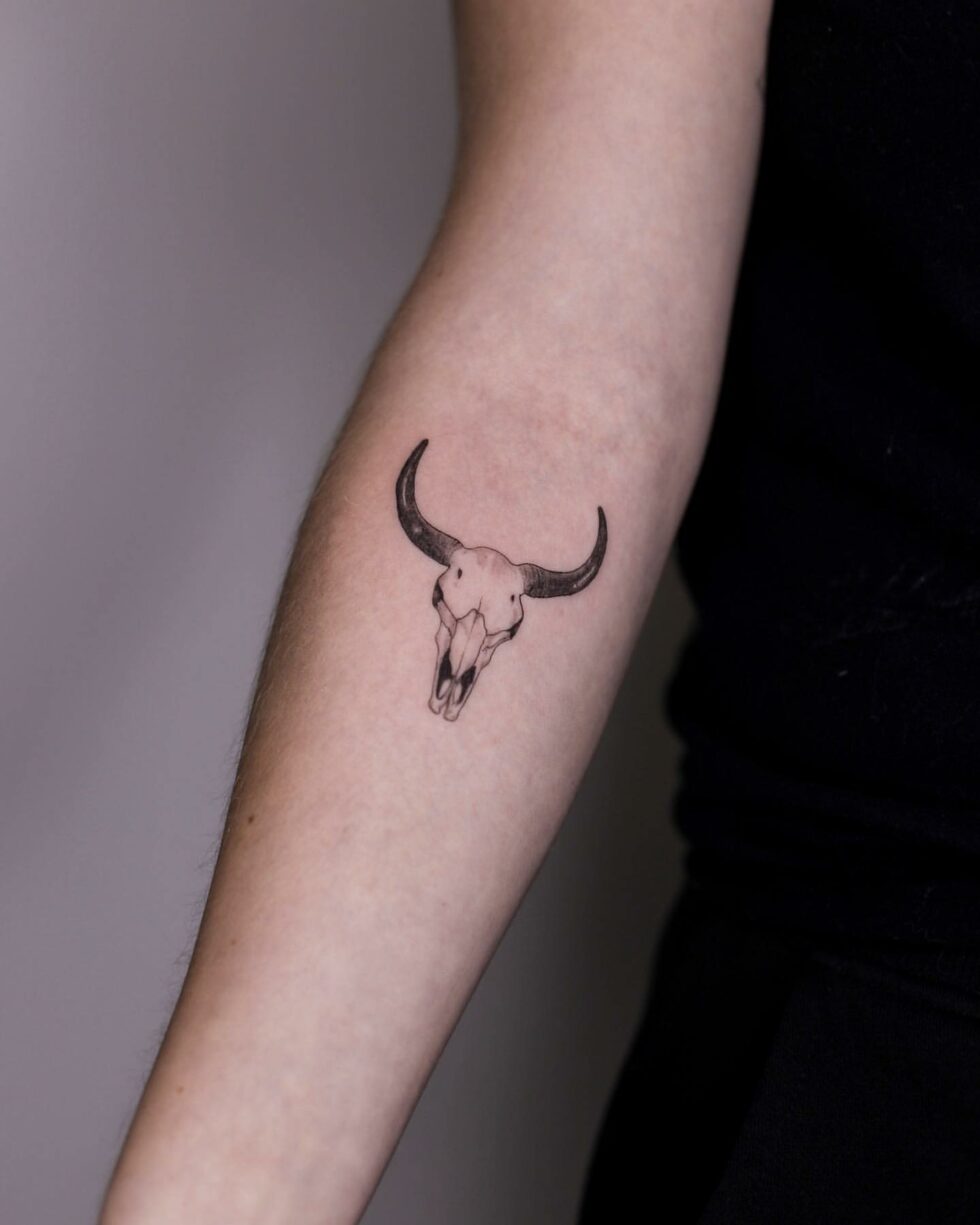 25 Powerful Bull Skull Tattoo Ideas for Men & Women in 2024