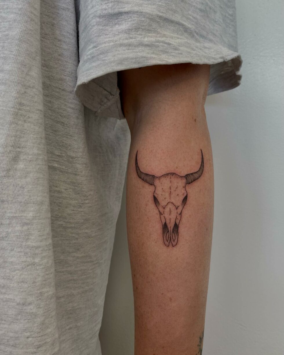 25 Powerful Bull Skull Tattoo Ideas for Men & Women in 2024