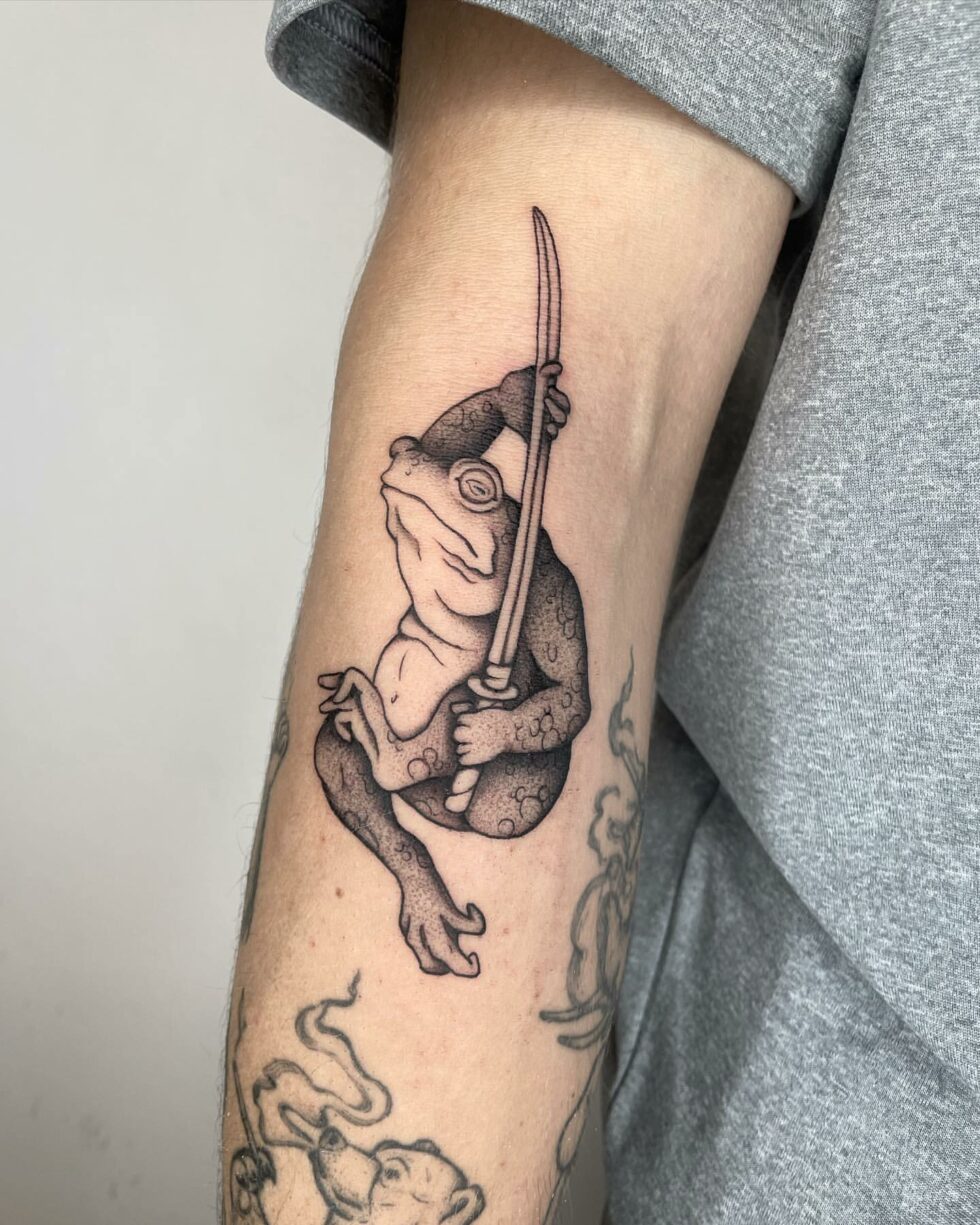 30 Fabulous Frog Tattoo Ideas for Men & Women in 2024