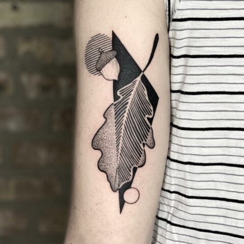 20 Lovely Negative Space Tattoo Ideas for Men & Women in 2023