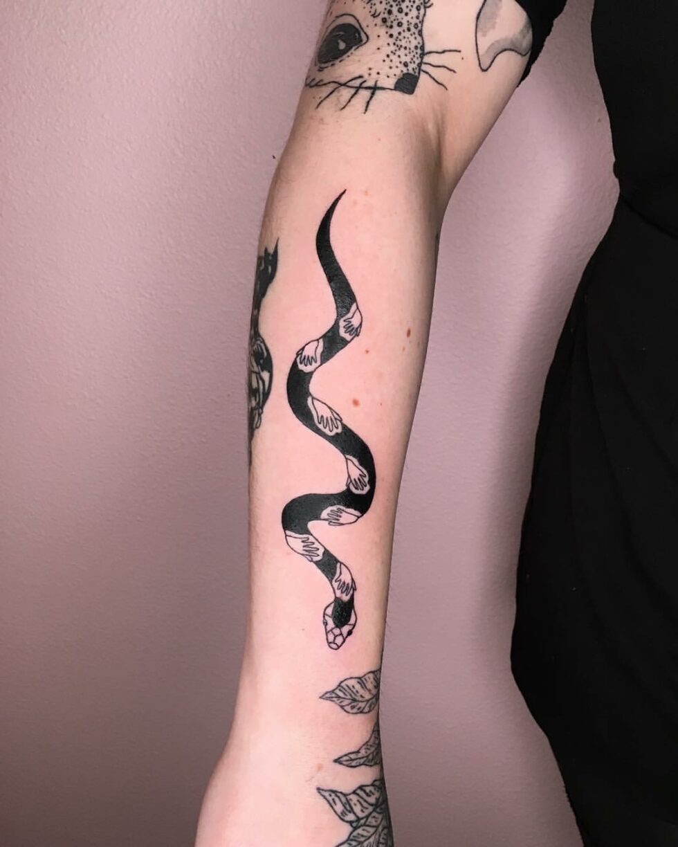 20 Lovely Negative Space Tattoo Ideas for Men & Women in 2023