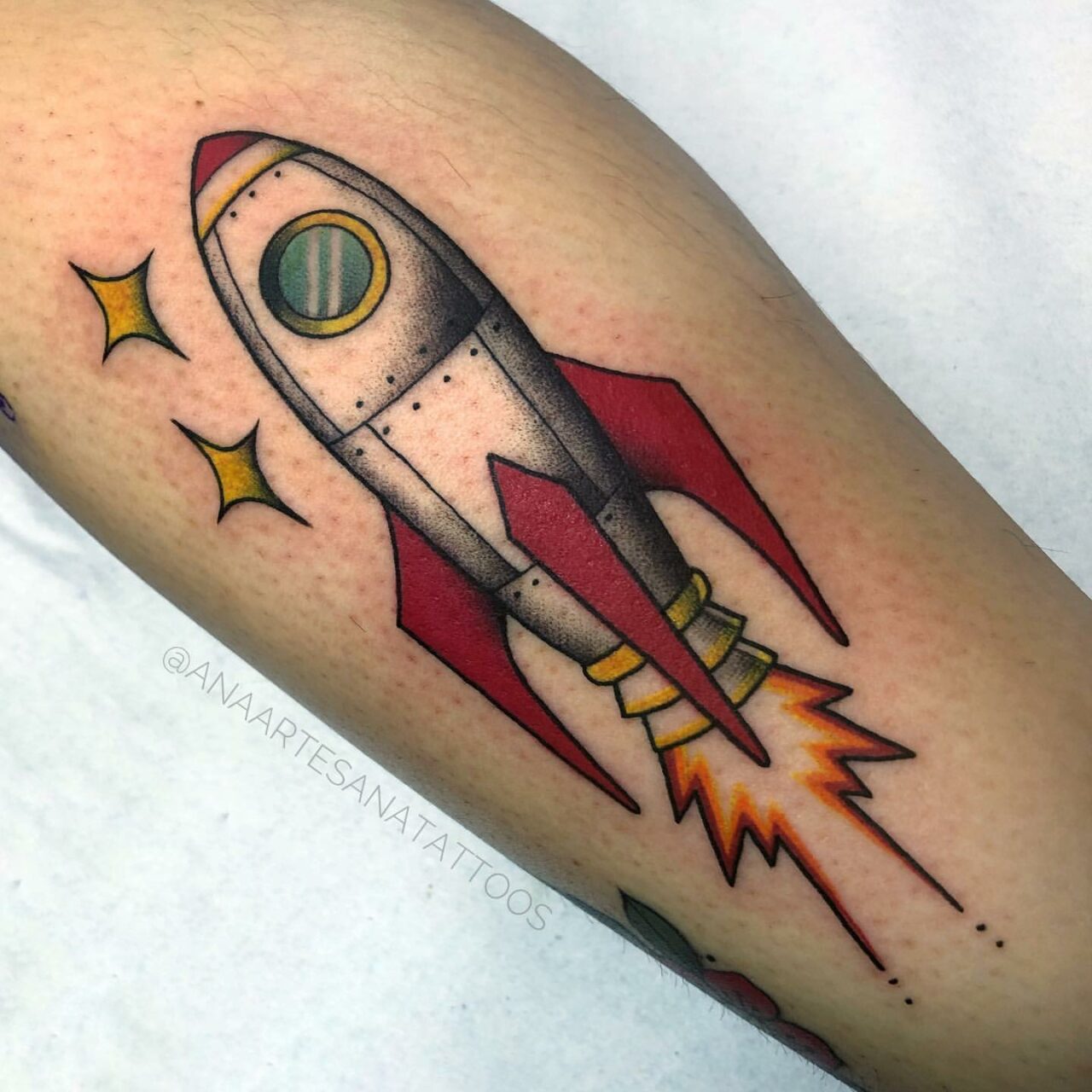 25 Exciting New Spaceship Tattoo Ideas for Men & Women in 2023