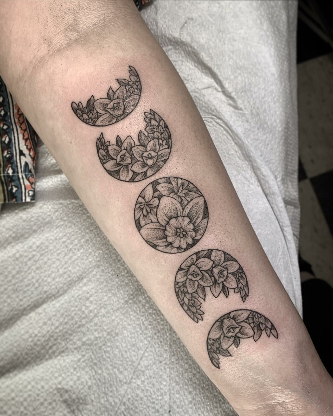 30 Awesome Moon Phases Tattoo Ideas for Men & Women in 2023