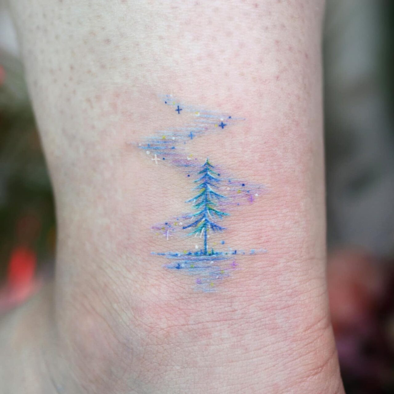 20 Stunning Pine Tree Tattoo Ideas for Men & Women in 2024
