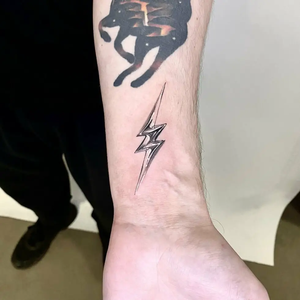 24 Striking Lightning Tattoo Ideas for Men & Women in 2023