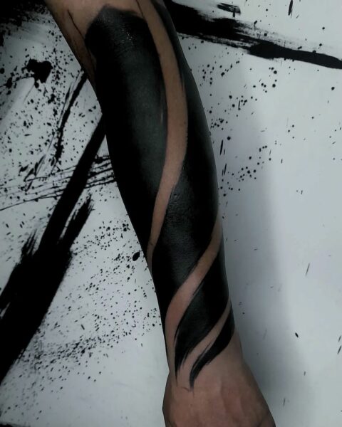 33 Breathtaking Blackout Tattoo Ideas for Men & Women in 2023