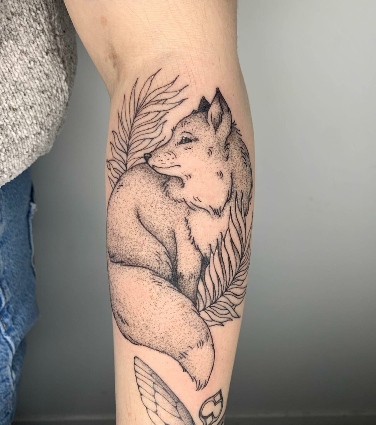 22 Amazing Dotwork Tattoo Ideas for Men & Women in 2023