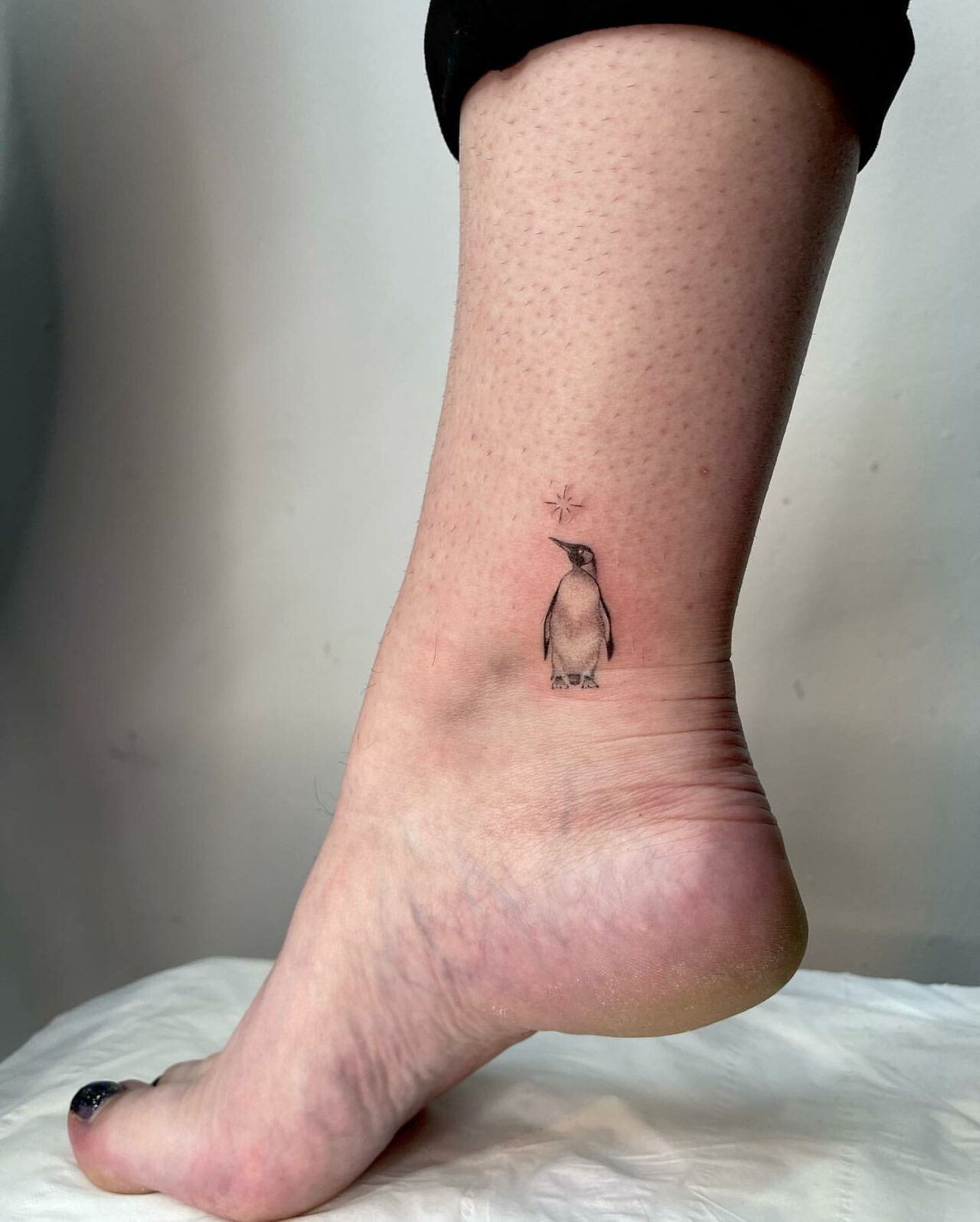 30 Cute Micro Tattoo Ideas for Men & Women to Inspire You in 2024