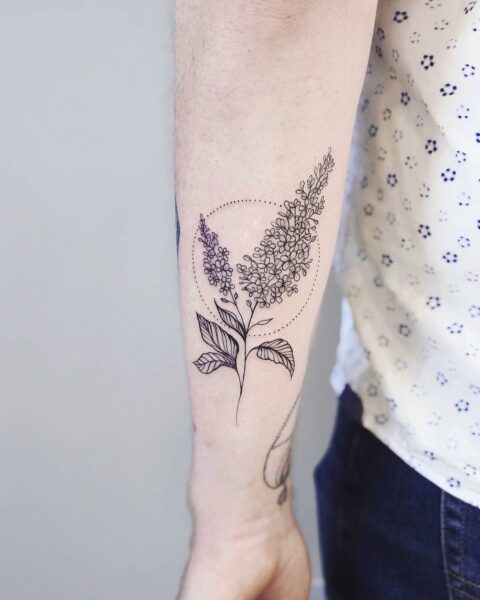 33 Gorgeous Lilac Tattoo Ideas to Inspire You in 2024