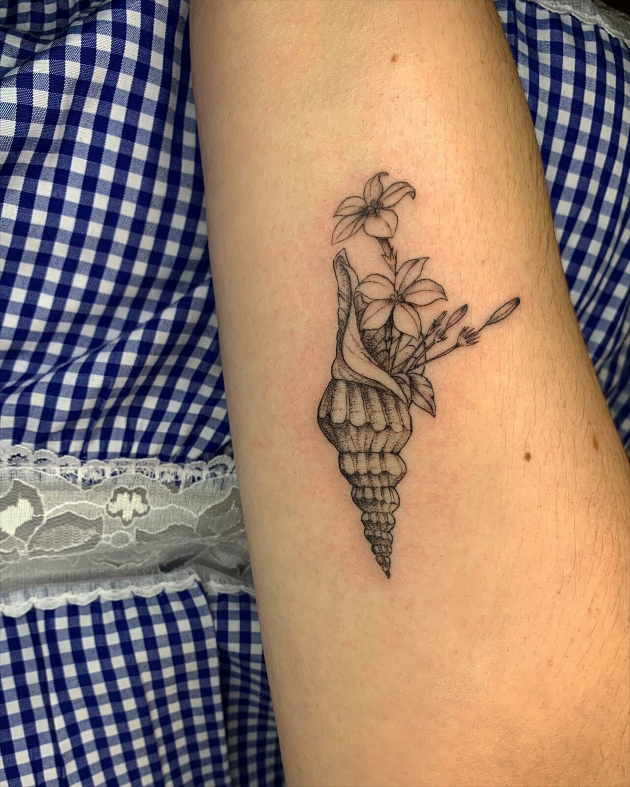 28 Gorgeous Jasmine Tattoo Ideas to Inspire You in 2024