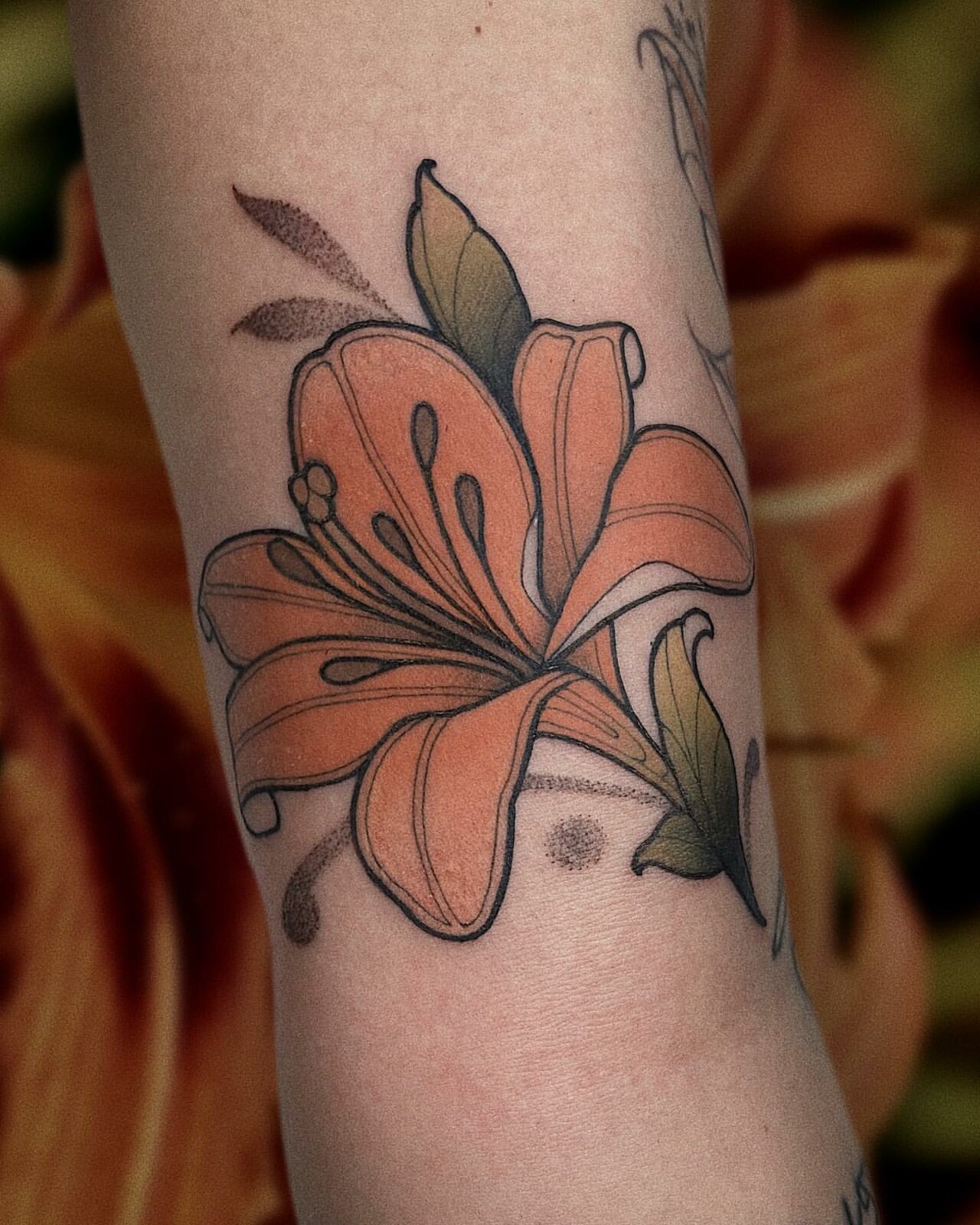 38 Beautiful Lily Tattoo Ideas to Inspire You in 2024