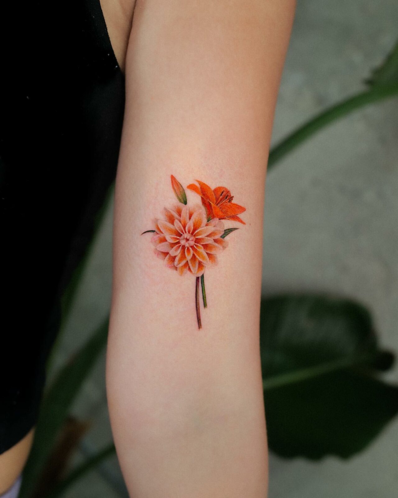 38 Beautiful Lily Tattoo Ideas to Inspire You in 2024