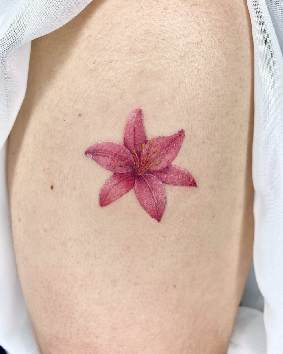 38 Beautiful Lily Tattoo Ideas to Inspire You in 2024