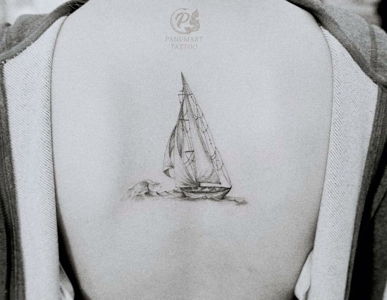 40 Incredible Back Tattoo Ideas for Men & Women in 2023