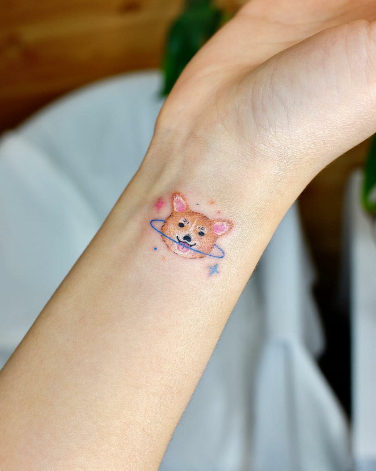 34 Alluring Wrist Tattoo Ideas for Men & Women in 2024