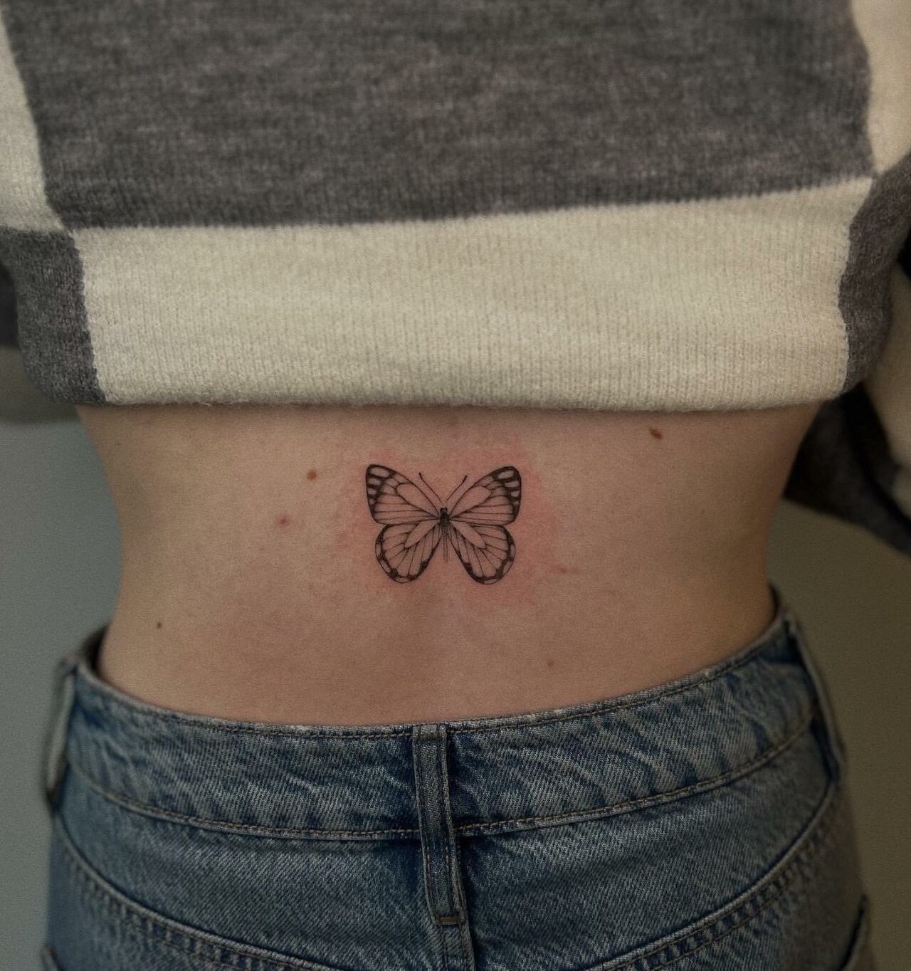 30+ Lovely Lower Back Tattoo Ideas for Women in 2024