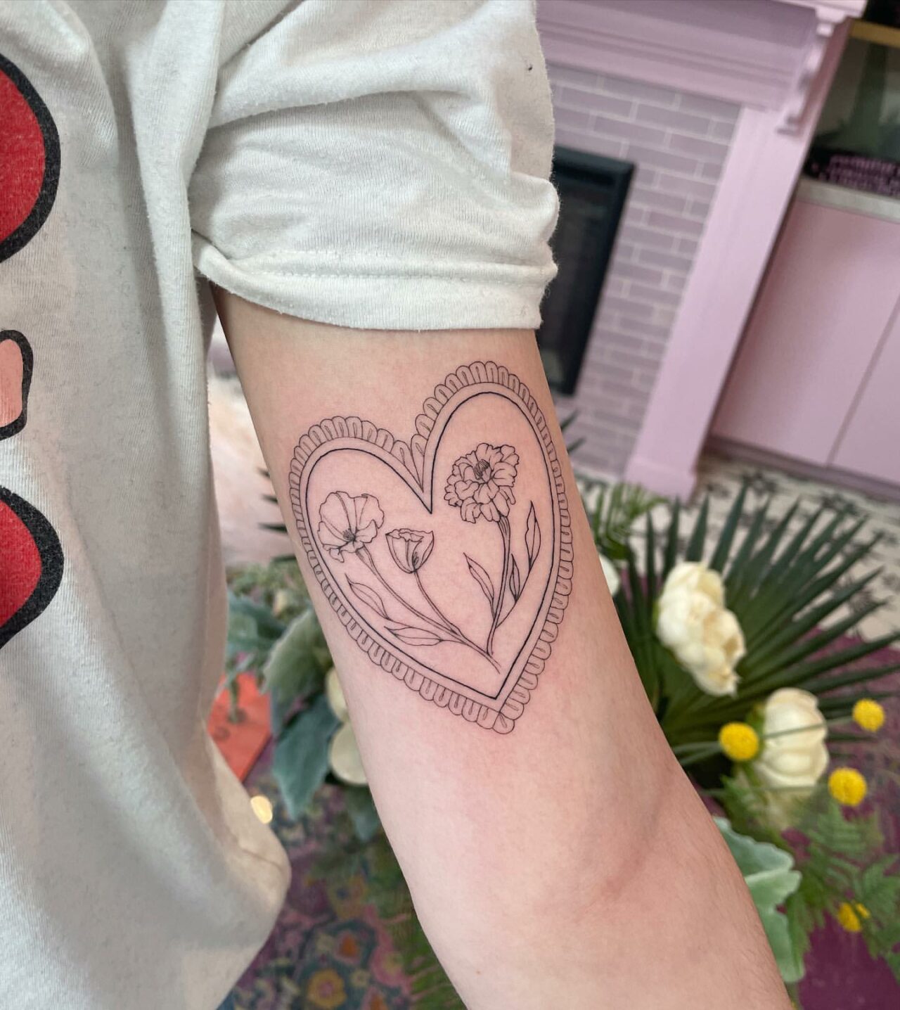 31 Hypnotic Heart Tattoo Ideas for Women in 2023