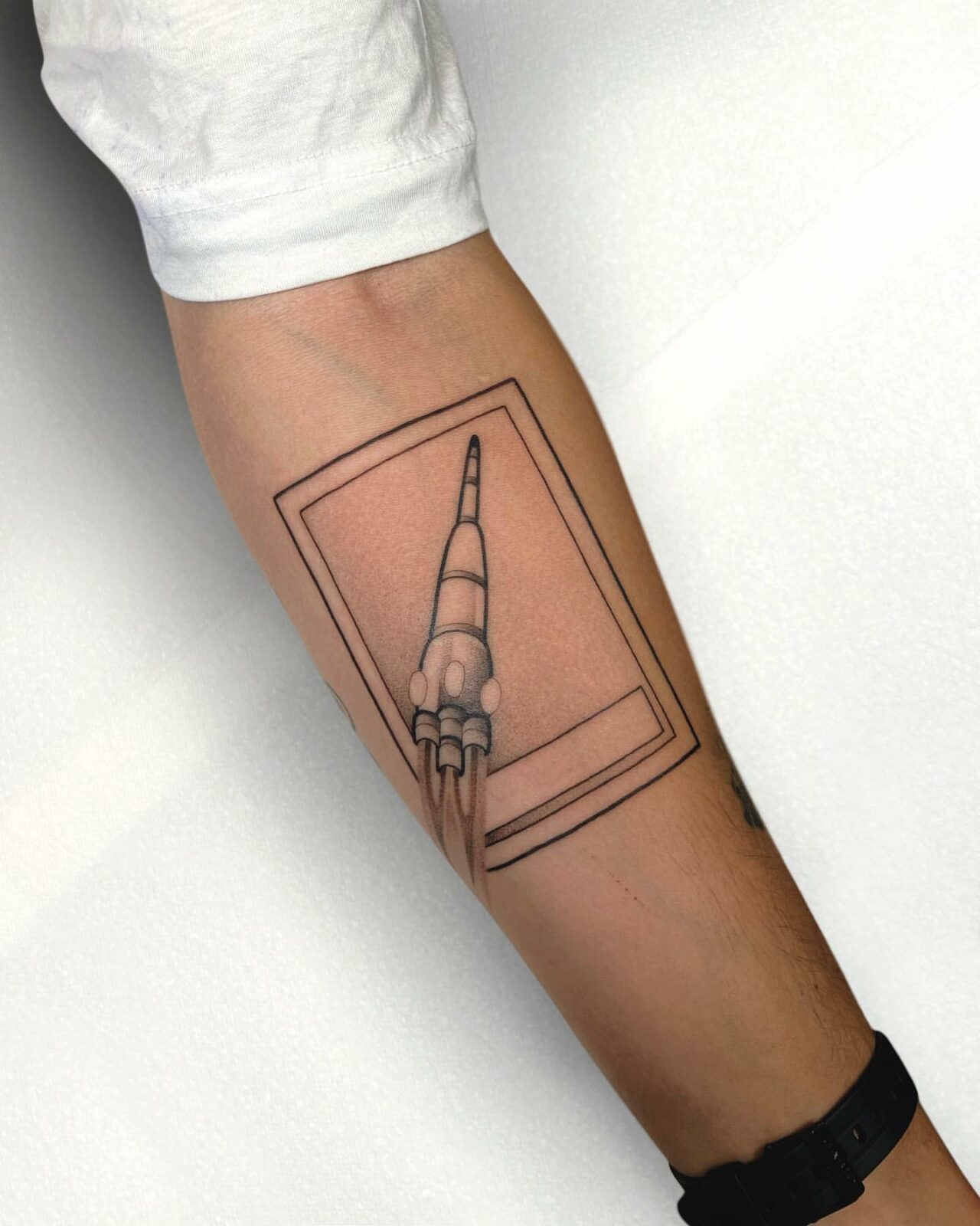 32 Fresh and Unique Arm Tattoos for Men in 2024
