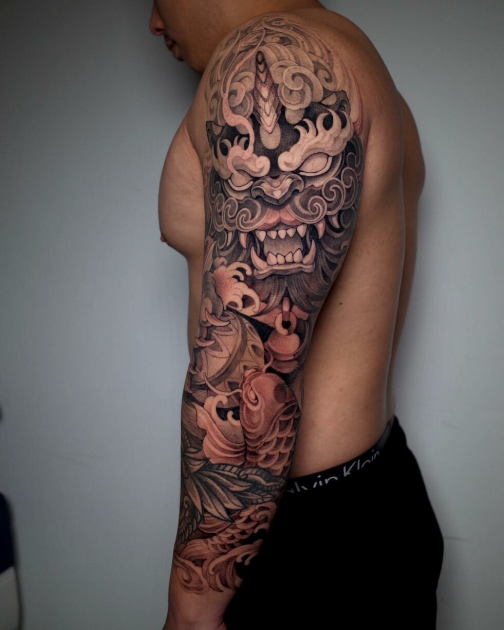 33 Striking Sleeve Tattoos for Men in 2024