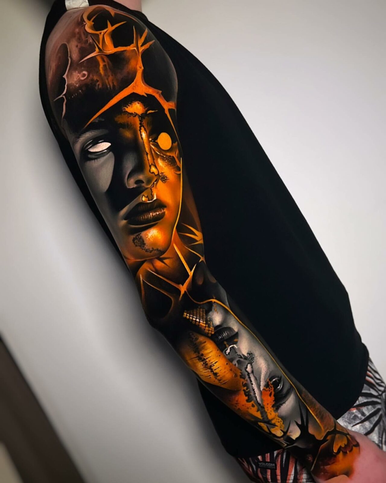 33 Striking Sleeve Tattoos for Men in 2024