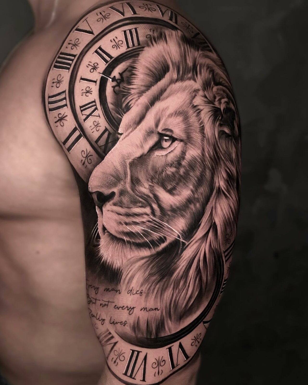 33 Impressive Lion Tattoos for Men in 2024