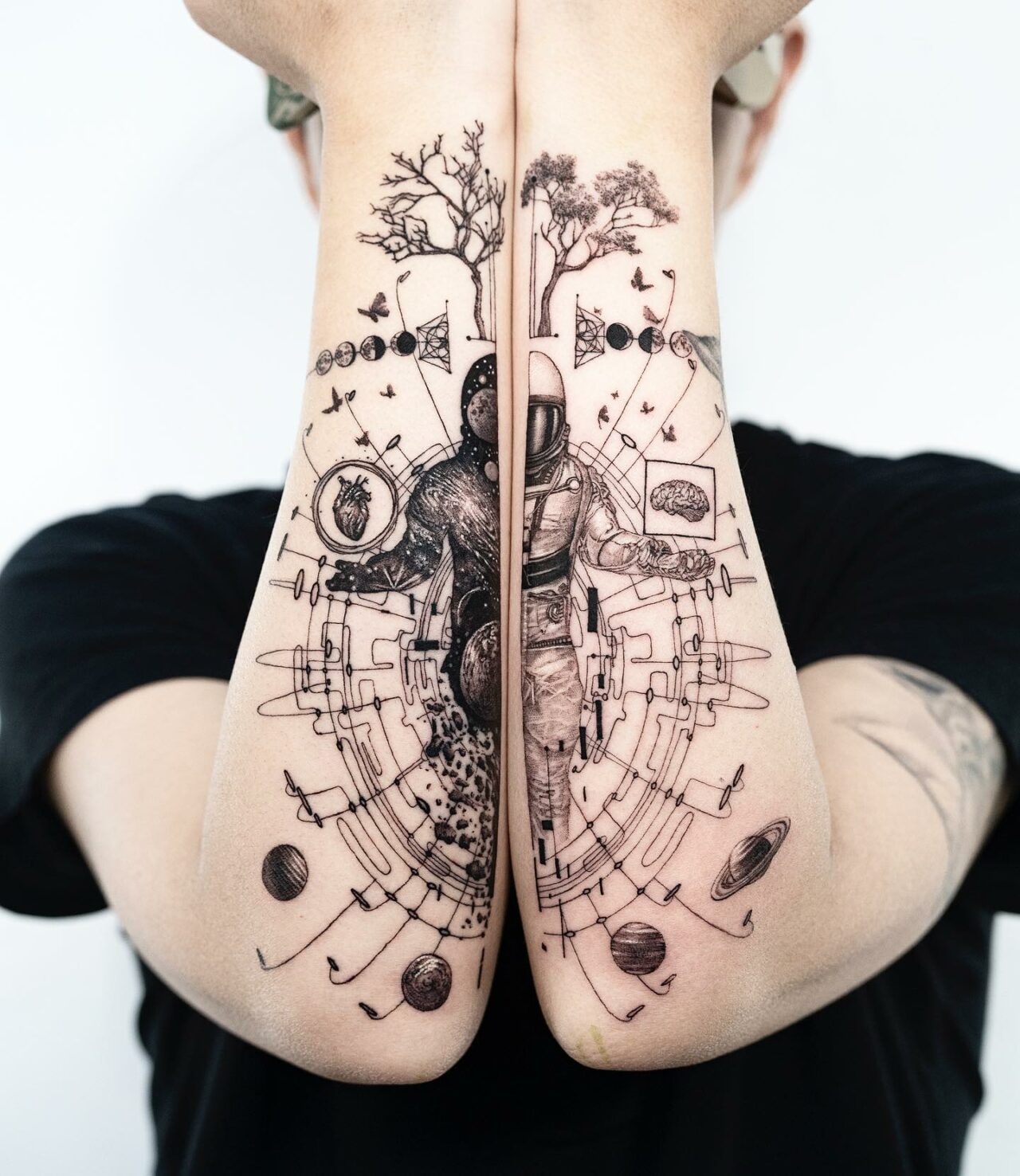 33 Amazing Geometric Tattoo Ideas for Men in 2024