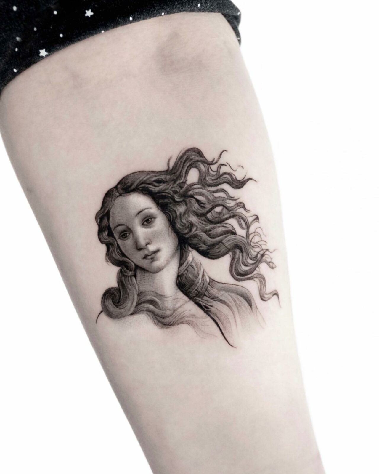 33 Enchanting Aphrodite Tattoo Ideas in 2023