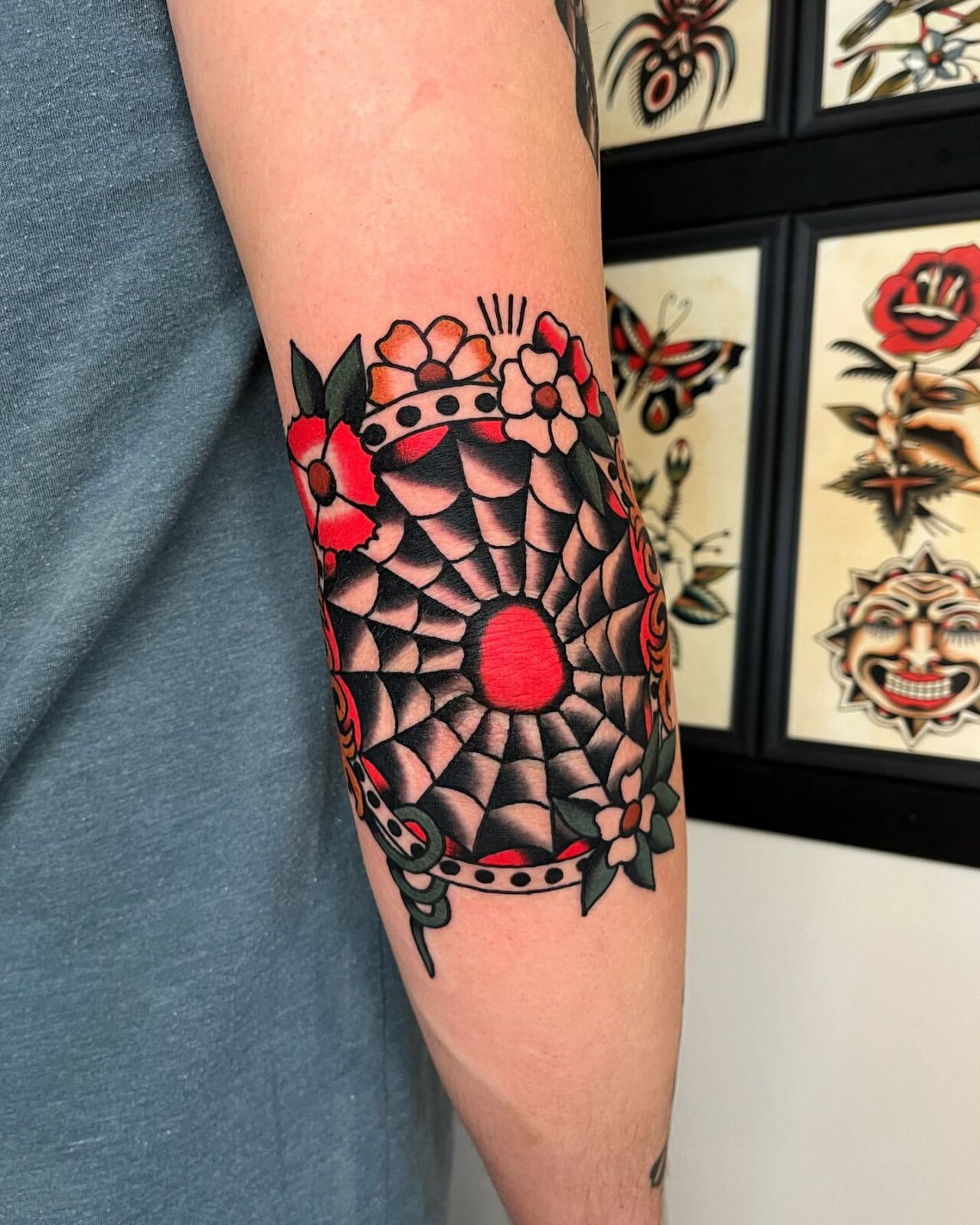 33 Exciting Elbow Tattoos for Men in 2023