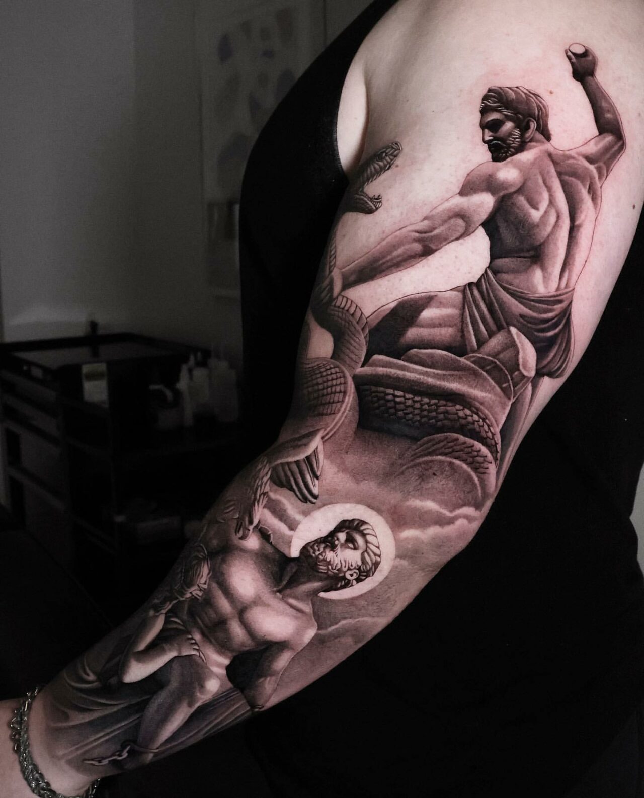 33 Gorgeous Hercules Tattoo Ideas for Men & Women in 2024